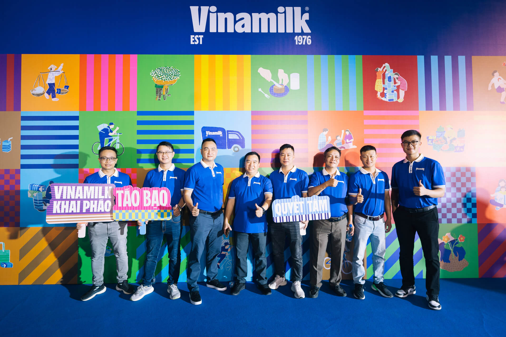 VINAMILK: SỨC MẠNH CHUYỂN ĐỔI XANH TỪ HƠN 10.000 LAO ĐỘNG (29/12/2023 ...